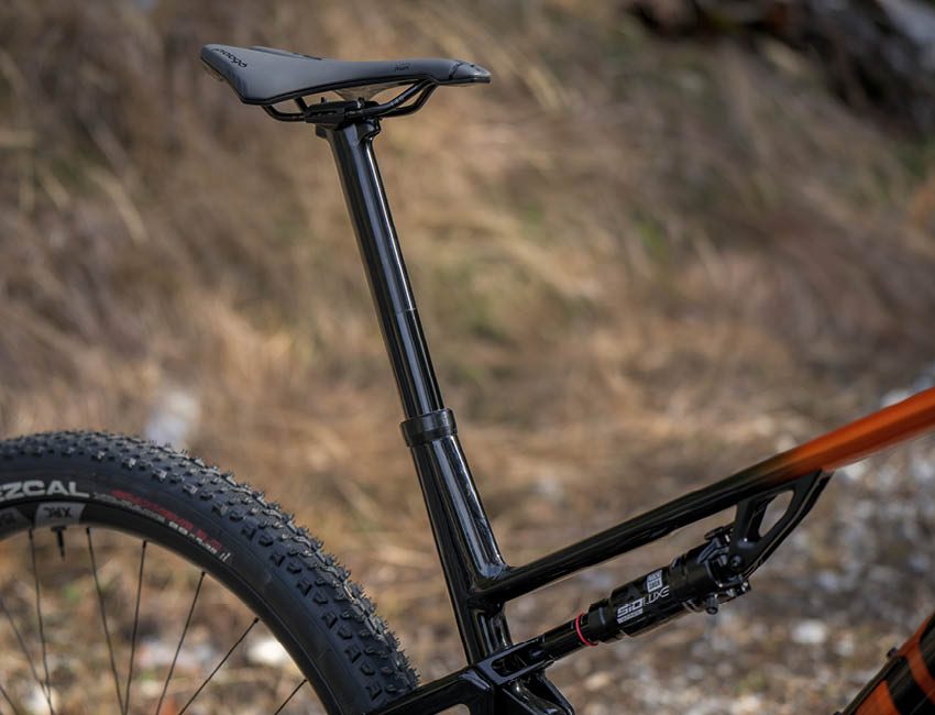 BMC Mountain Cross-Country Bikes | Fourstroke 01 – BMC USA Corporation