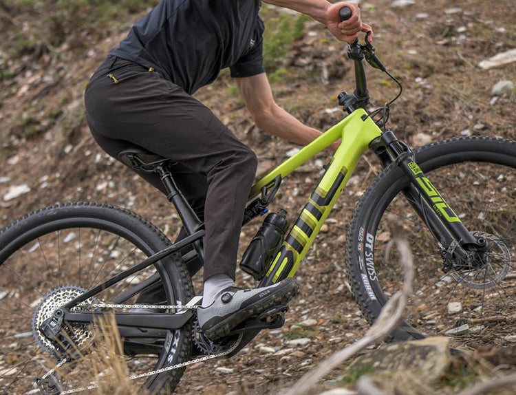 BMC Mountain Cross-Country E-Bikes | Fourstroke AMP LT – BMC USA Corporation