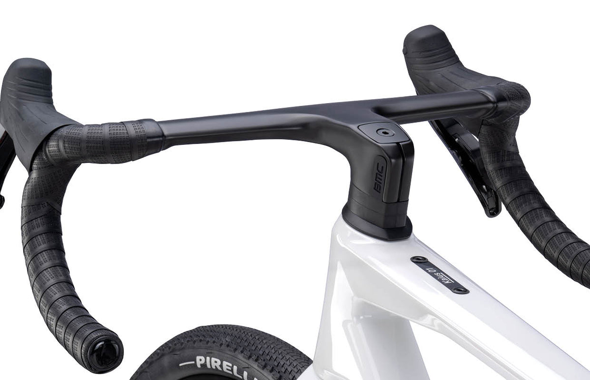 Kaius 01 TWO Off-White – BMC USA Corporation